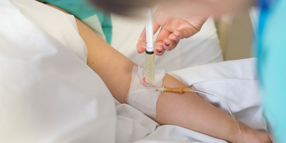 La pose de Midline par l'infirmier - MACSF